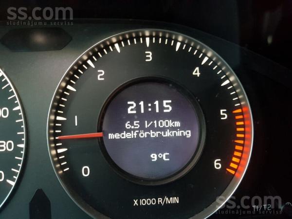 Black Volvo S80 2007 in Riga, with an engine capacity of 2.40 L and mileage of 467 thousand km for 3200 €, photo 8 on AUTOMOTO.COM.LV