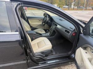 Melns Volvo S80 2007 Jelgava, ar dzinēja tilpumu 2.40 L un nobraukumu 429 tūkst. km par 2000 €, foto 5 vietnē AUTOMOTO.COM.LV