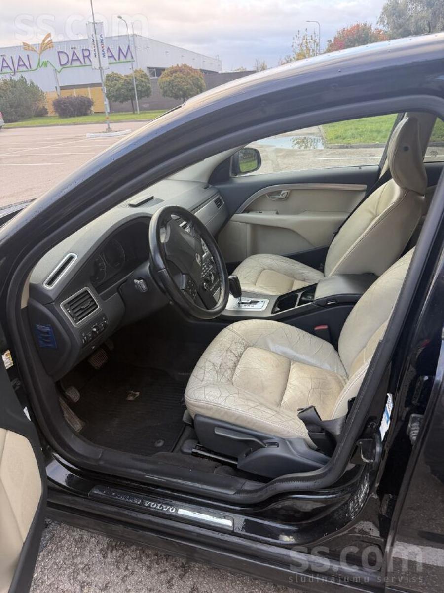 Melns Volvo S80 2007 Jelgava, ar dzinēja tilpumu 2.40 L un nobraukumu 429 tūkst. km par 2000 €, foto 6 vietnē AUTOMOTO.COM.LV