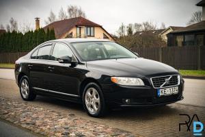 Black Volvo S80 2008 in Riga, with an engine capacity of 2.40 L and mileage of 437 thousand km for 2990 €, photo 2 on AUTOMOTO.COM.LV