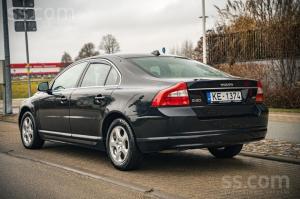 Black Volvo S80 2008 in Riga, with an engine capacity of 2.40 L and mileage of 0 thousand km for 2990 €, photo 5 on AUTOMOTO.COM.LV