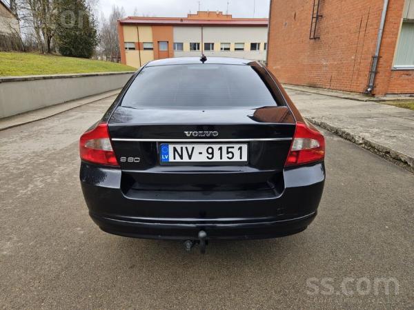 Black Volvo S80 2008 in Jekabpils, with an engine capacity of 2.40 L and mileage of 0 thousand km for 4490 €, photo 7 on AUTOMOTO.COM.LV