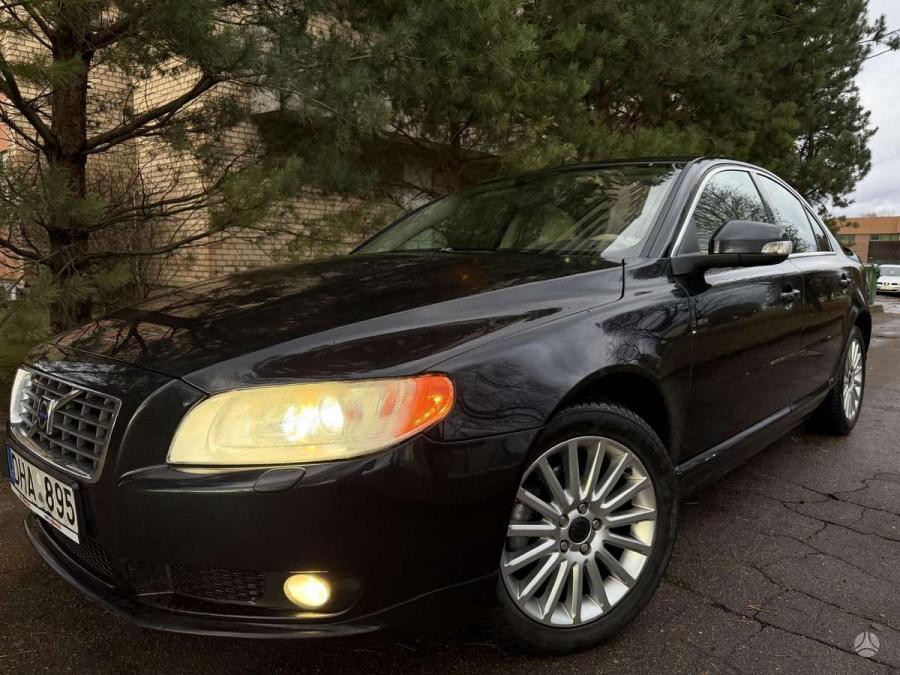 Black Volvo S80 2008 in Kaunas, with an engine capacity of 2.40 L and mileage of 325 thousand km for 2850 €, photo 10 on AUTOMOTO.COM.LV