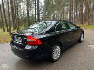 Black Volvo S80 2008 in Vilnius, with an engine capacity of 3.20 L and mileage of 300 thousand km for 2499 €, photo 4 on AUTOMOTO.COM.LV