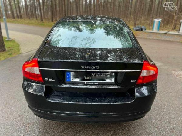 Black Volvo S80 2008 in Vilnius, with an engine capacity of 3.20 L and mileage of 300 thousand km for 2499 €, photo 5 on AUTOMOTO.COM.LV