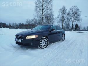 Black Volvo S80 2008 in Rezekne, with an engine capacity of 2.00 L and mileage of 374 thousand km for 3300 €, photo  on AUTOMOTO.COM.LV