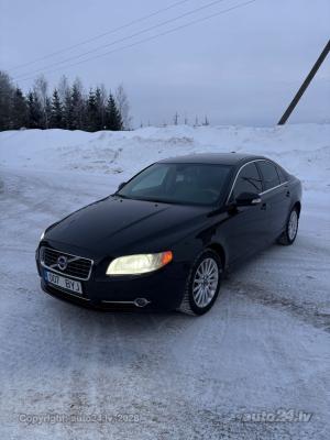 Black Volvo S80 2008 in Tallinn, with an engine capacity of 2.40 L and mileage of 407 thousand km for 3100 €, photo 6 on AUTOMOTO.COM.LV