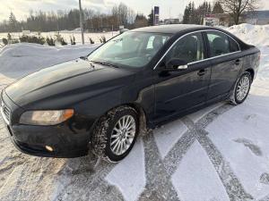 Melns Volvo S80 2008 Širvintos, ar dzinēja tilpumu 2.40 L un nobraukumu 438 tūkst. km par 2850 €, foto 3 vietnē AUTOMOTO.COM.LV