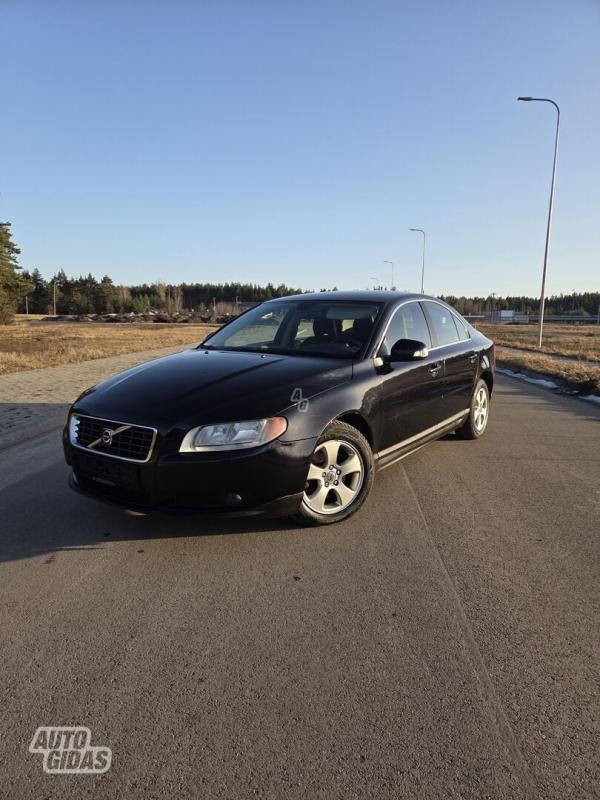 Black Volvo S80 2008 in Varena, with an engine capacity of 2.40 L and mileage of 359 thousand km for 3400 €, photo 1 on AUTOMOTO.COM.LV