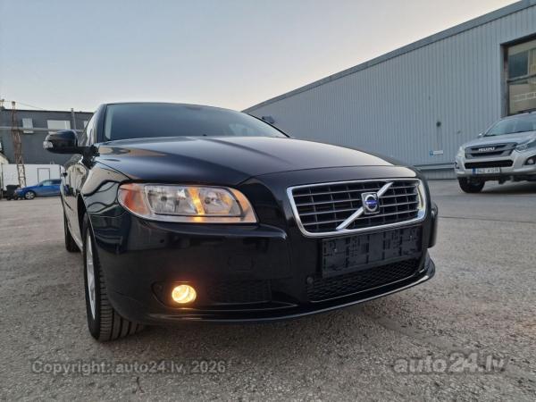 Melns Volvo S80 2008 Tartu, ar dzinēja tilpumu 2.40 L un nobraukumu 273 tūkst. km par 6290 €, foto 4 vietnē AUTOMOTO.COM.LV