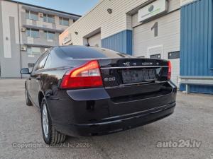 Black Volvo S80 2008 in Tartu, with an engine capacity of 2.40 L and mileage of 273 thousand km for 6290 €, photo 5 on AUTOMOTO.COM.LV