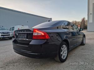 Black Volvo S80 2008 in Tartu, with an engine capacity of 2.40 L and mileage of 273 thousand km for 6290 €, photo 8 on AUTOMOTO.COM.LV