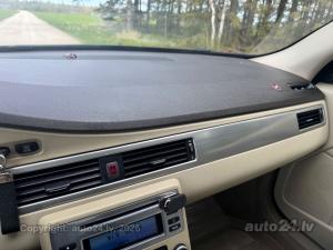 Black Volvo S80 2008 in Rakvere, with an engine capacity of 2.40 L and mileage of 354 thousand km for 4399 €, photo 9 on AUTOMOTO.COM.LV