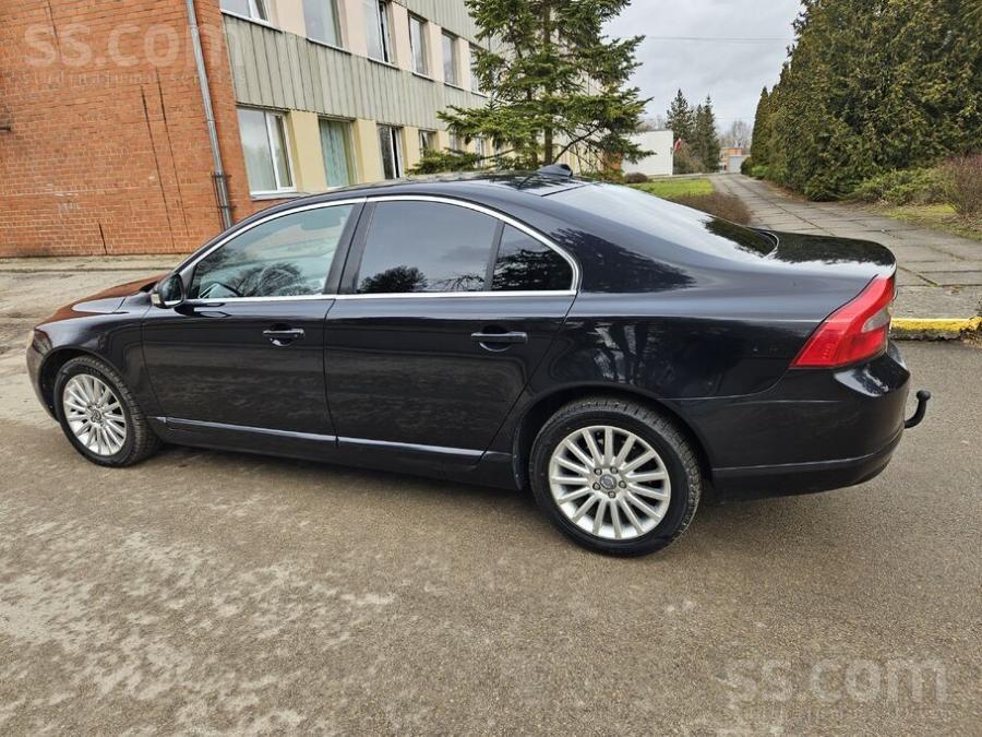 Черный Вольво С80 2008 в Екабпилс, объемом двигателя 2.40 л и пробегом 0 тыс. км за 4490 €, фото 10 на AUTOMOTO.COM.LV