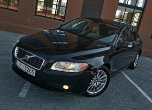 Black Volvo S80 2008 in Riga, with an engine capacity of 2.40 L and mileage of 299 thousand km for 5490 €, photo  on AUTOMOTO.COM.LV