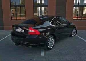 Black Volvo S80 2008 in Riga, with an engine capacity of 2.40 L and mileage of 299 thousand km for 5490 €, photo 7 on AUTOMOTO.COM.LV