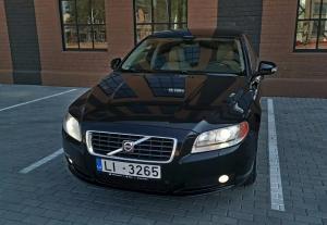 Black Volvo S80 2008 in Riga, with an engine capacity of 2.40 L and mileage of 299 thousand km for 5490 €, photo 10 on AUTOMOTO.COM.LV
