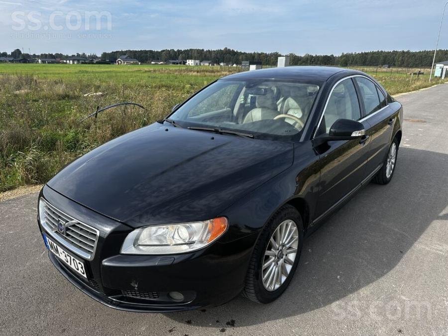 Melns Volvo S80 2008 Rīga, ar dzinēja tilpumu 2.40 L un nobraukumu 322 tūkst. km par 3450 €, foto 1 vietnē AUTOMOTO.COM.LV