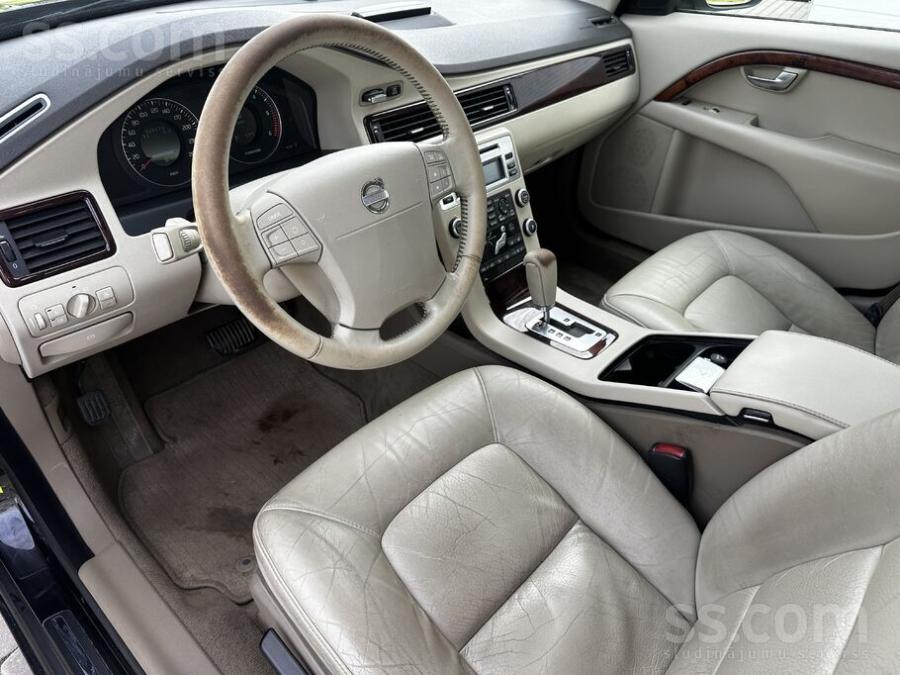 Melns Volvo S80 2008 Rīga, ar dzinēja tilpumu 2.40 L un nobraukumu 322 tūkst. km par 3450 €, foto 7 vietnē AUTOMOTO.COM.LV