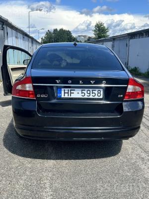 Melns Volvo S80 2008 Rīga, ar dzinēja tilpumu 2.40 L un nobraukumu 219 tūkst. km par 4400 €, foto 3 vietnē AUTOMOTO.COM.LV
