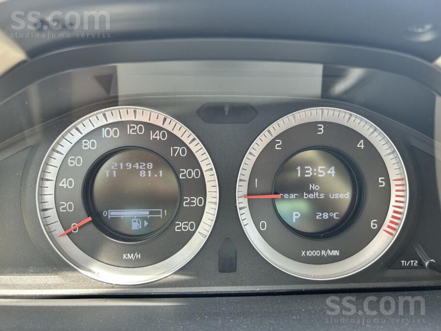 Melns Volvo S80 2008 Rīga, ar dzinēja tilpumu 2.40 L un nobraukumu 219 tūkst. km par 4400 €, foto 7 vietnē AUTOMOTO.COM.LV