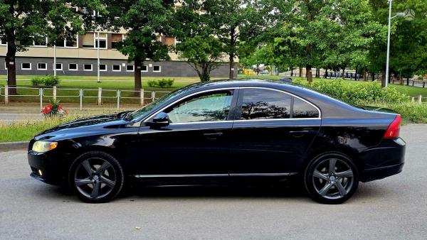 Melns Volvo S80 2008 Šauļi, ar dzinēja tilpumu 2.40 L un nobraukumu 337 tūkst. km par 2700 €, foto 3 vietnē AUTOMOTO.COM.LV