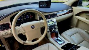 Melns Volvo S80 2008 Šauļi, ar dzinēja tilpumu 2.40 L un nobraukumu 337 tūkst. km par 2700 €, foto 17 vietnē AUTOMOTO.COM.LV