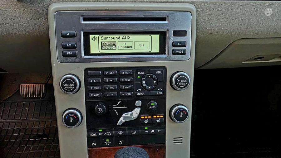 Melns Volvo S80 2008 Šauļi, ar dzinēja tilpumu 2.40 L un nobraukumu 337 tūkst. km par 2700 €, foto 24 vietnē AUTOMOTO.COM.LV