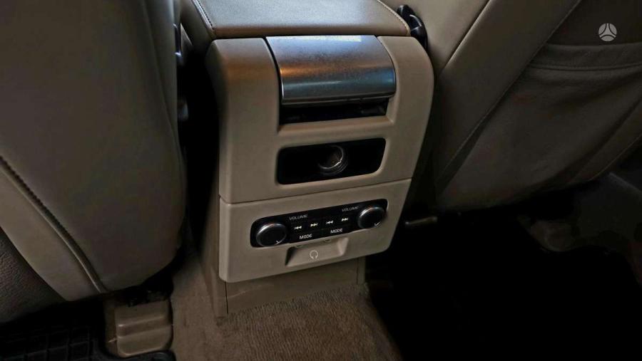 Melns Volvo S80 2008 Šauļi, ar dzinēja tilpumu 2.40 L un nobraukumu 337 tūkst. km par 2700 €, foto 30 vietnē AUTOMOTO.COM.LV
