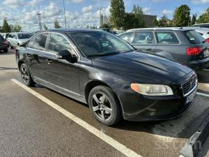 Melns Volvo S80 2008 Liepāja, ar dzinēja tilpumu 2.40 L un nobraukumu 412 tūkst. km par 1050 €, foto 4 vietnē AUTOMOTO.COM.LV