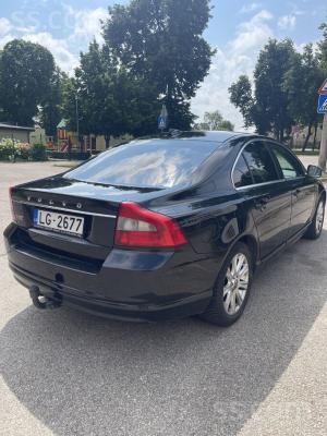 Melns Volvo S80 2008 Daugavpils, ar dzinēja tilpumu 2.00 L un nobraukumu 391 tūkst. km par 4000 €, foto 5 vietnē AUTOMOTO.COM.LV