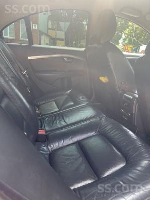 Melns Volvo S80 2008 Daugavpils, ar dzinēja tilpumu 2.00 L un nobraukumu 391 tūkst. km par 4000 €, foto 7 vietnē AUTOMOTO.COM.LV