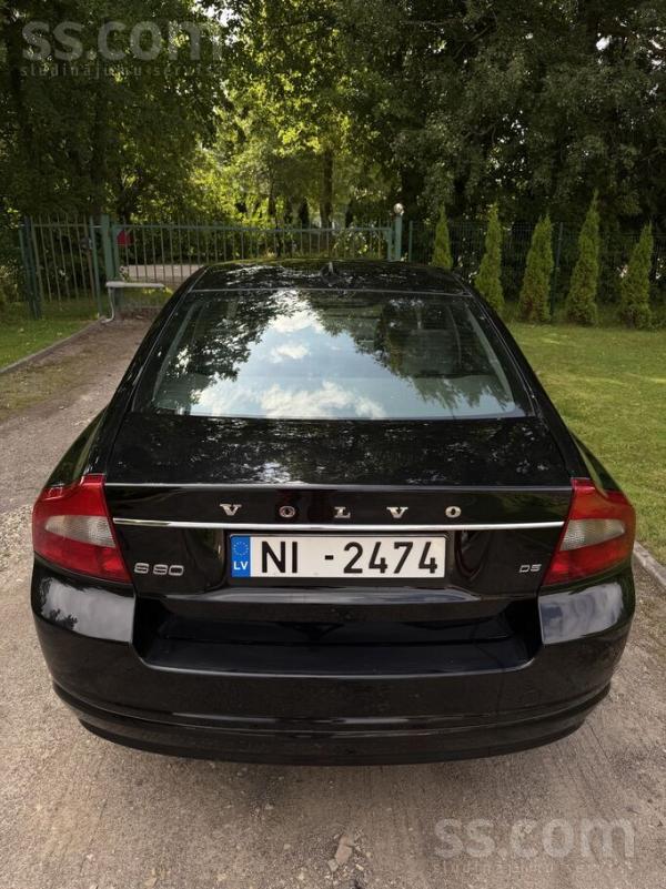 Melns Volvo S80 2008 Jelgava, ar dzinēja tilpumu 2.40 L un nobraukumu 254 tūkst. km par 3000 €, foto 5 vietnē AUTOMOTO.COM.LV