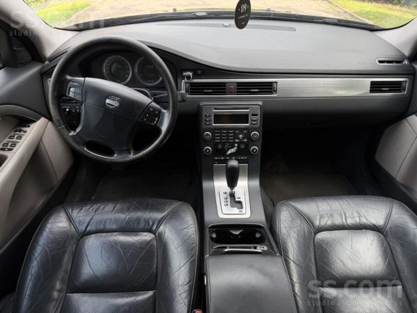 Melns Volvo S80 2008 Jelgava, ar dzinēja tilpumu 2.40 L un nobraukumu 254 tūkst. km par 3000 €, foto 6 vietnē AUTOMOTO.COM.LV