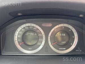 Melns Volvo S80 2008 Jelgava, ar dzinēja tilpumu 2.40 L un nobraukumu 254 tūkst. km par 3000 €, foto 9 vietnē AUTOMOTO.COM.LV