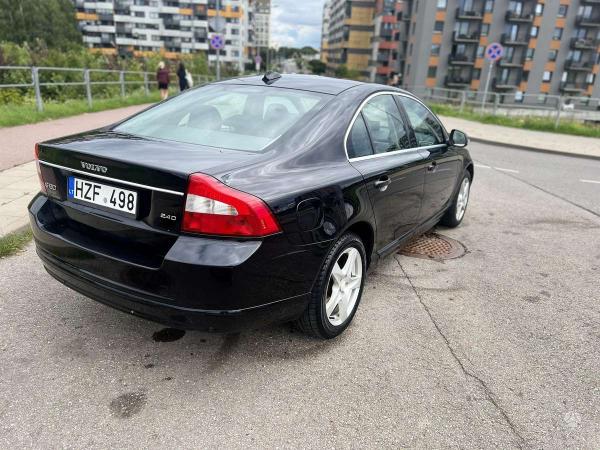 Черный Вольво С80 2008 в Вильнюс, объемом двигателя 2.40 л и пробегом 405 тыс. км за 3200 €, фото 5 на AUTOMOTO.COM.LV
