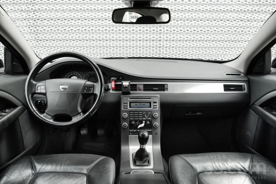 Melns Volvo S80 2008 Rīga, ar dzinēja tilpumu 2.00 L un nobraukumu 378 tūkst. km par 2000 €, foto 7 vietnē AUTOMOTO.COM.LV