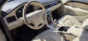 Black Volvo S80 2008 in Valmiera, with an engine capacity of 2.50 L and mileage of 317 thousand km for 2200 €, photo 9 on AUTOMOTO.COM.LV