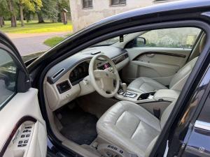 Melns Volvo S80 2008 Viļņa, ar dzinēja tilpumu 2.40 L un nobraukumu 295 tūkst. km par 2500 €, foto 9 vietnē AUTOMOTO.COM.LV