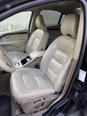 Melns Volvo S80 2008 Viļņa, ar dzinēja tilpumu 2.40 L un nobraukumu 295 tūkst. km par 2500 €, foto 10 vietnē AUTOMOTO.COM.LV