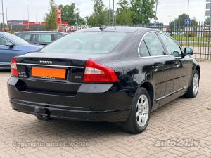 Melns Volvo S80 2008 Tartu, ar dzinēja tilpumu 2.00 L un nobraukumu 166 tūkst. km par 6590 €, foto 3 vietnē AUTOMOTO.COM.LV