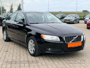Melns Volvo S80 2008 Tartu, ar dzinēja tilpumu 2.00 L un nobraukumu 166 tūkst. km par 6590 €, foto 4 vietnē AUTOMOTO.COM.LV