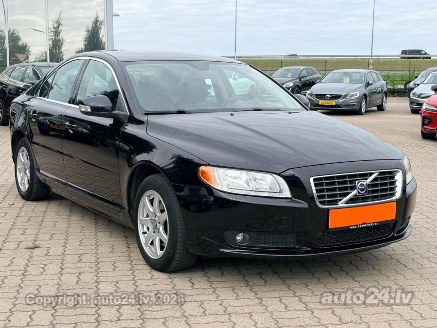 Melns Volvo S80 2008 Tartu, ar dzinēja tilpumu 2.00 L un nobraukumu 166 tūkst. km par 6590 €, foto 4 vietnē AUTOMOTO.COM.LV