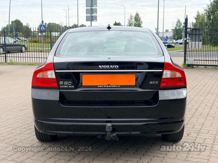 Melns Volvo S80 2008 Tartu, ar dzinēja tilpumu 2.00 L un nobraukumu 166 tūkst. km par 6590 €, foto 10 vietnē AUTOMOTO.COM.LV