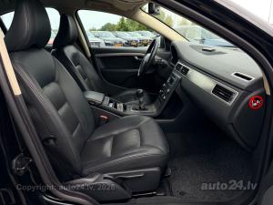 Melns Volvo S80 2008 Tartu, ar dzinēja tilpumu 2.00 L un nobraukumu 166 tūkst. km par 6590 €, foto 14 vietnē AUTOMOTO.COM.LV