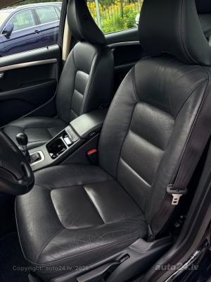 Melns Volvo S80 2008 Tartu, ar dzinēja tilpumu 2.00 L un nobraukumu 166 tūkst. km par 6590 €, foto 15 vietnē AUTOMOTO.COM.LV