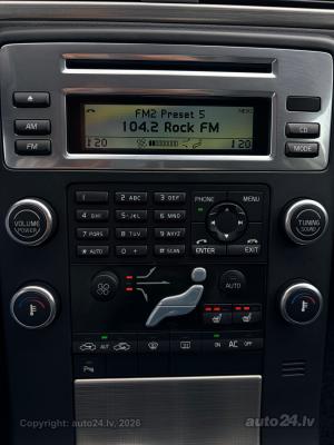 Melns Volvo S80 2008 Tartu, ar dzinēja tilpumu 2.00 L un nobraukumu 166 tūkst. km par 6590 €, foto 19 vietnē AUTOMOTO.COM.LV