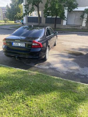 Melns Volvo S80 2008 Panevēža, ar dzinēja tilpumu 2.40 L un nobraukumu 400 tūkst. km par 3200 €, foto 5 vietnē AUTOMOTO.COM.LV