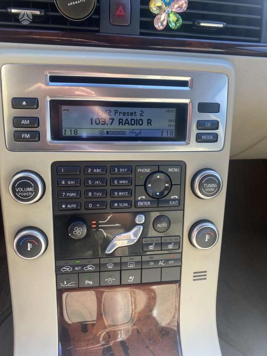Melns Volvo S80 2008 Panevēža, ar dzinēja tilpumu 2.40 L un nobraukumu 400 tūkst. km par 3200 €, foto 11 vietnē AUTOMOTO.COM.LV