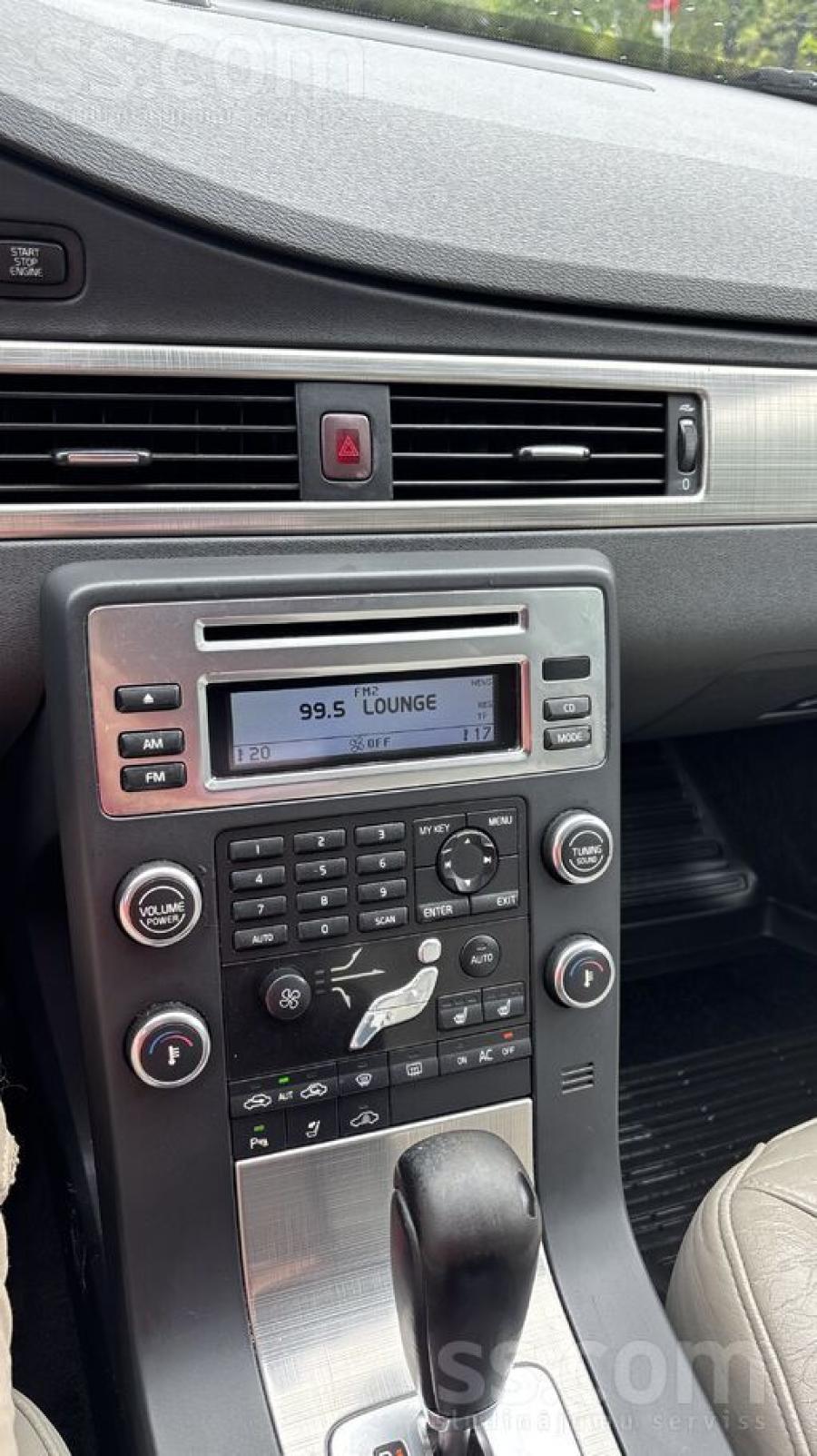 Black Volvo S80 2008 in Riga, with an engine capacity of 2.40 L and mileage of 394 thousand km for 2000 €, photo 11 on AUTOMOTO.COM.LV